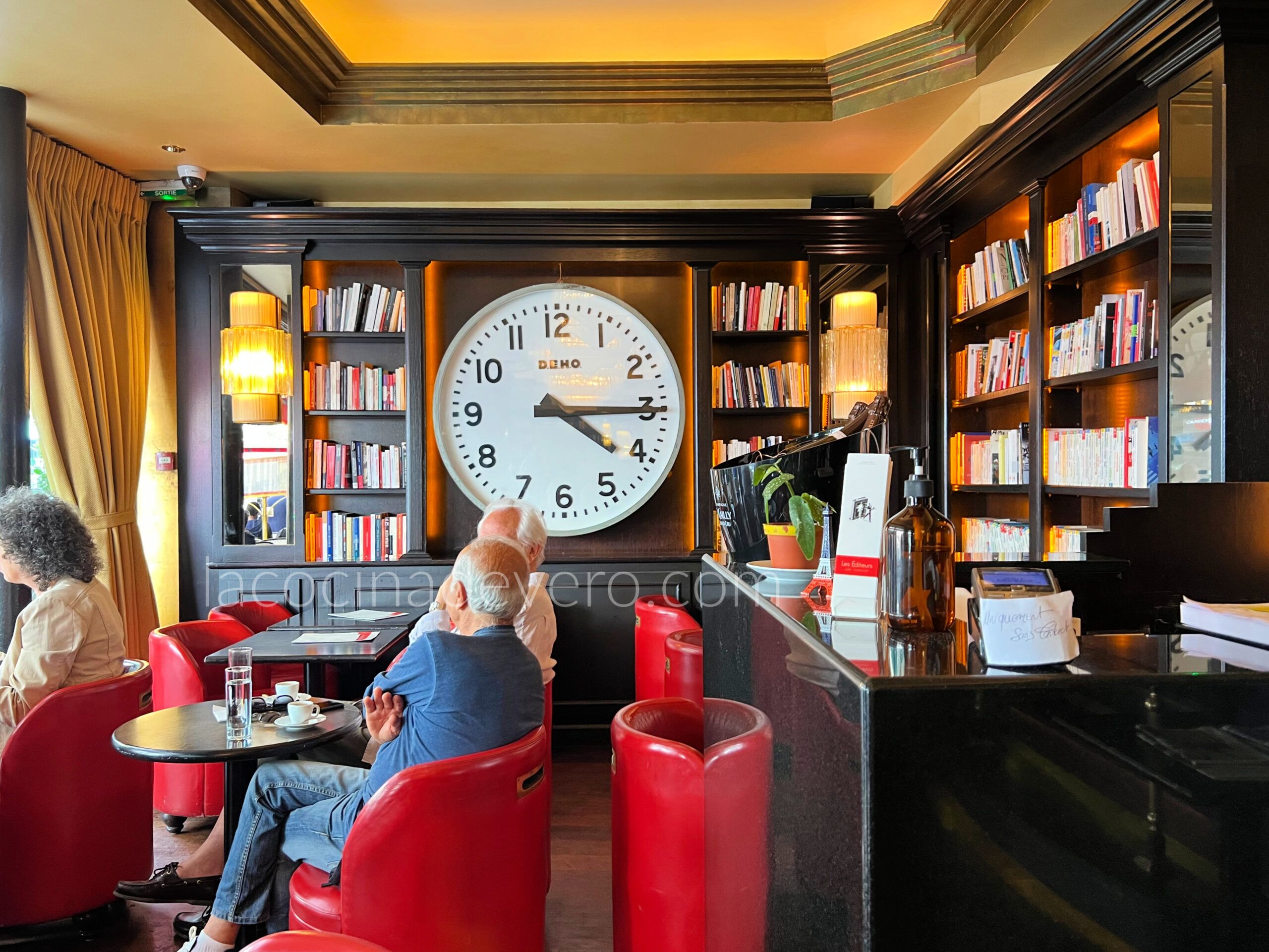 Cafés y restaurantes literarios que no puedes perderte en París - La ...